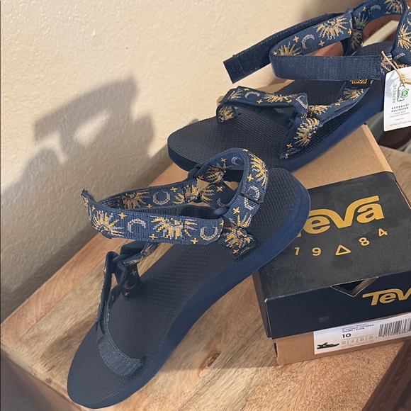 Teva | Shoes | Teva Sun Moon Blue Yellow Sandals | Poshmark